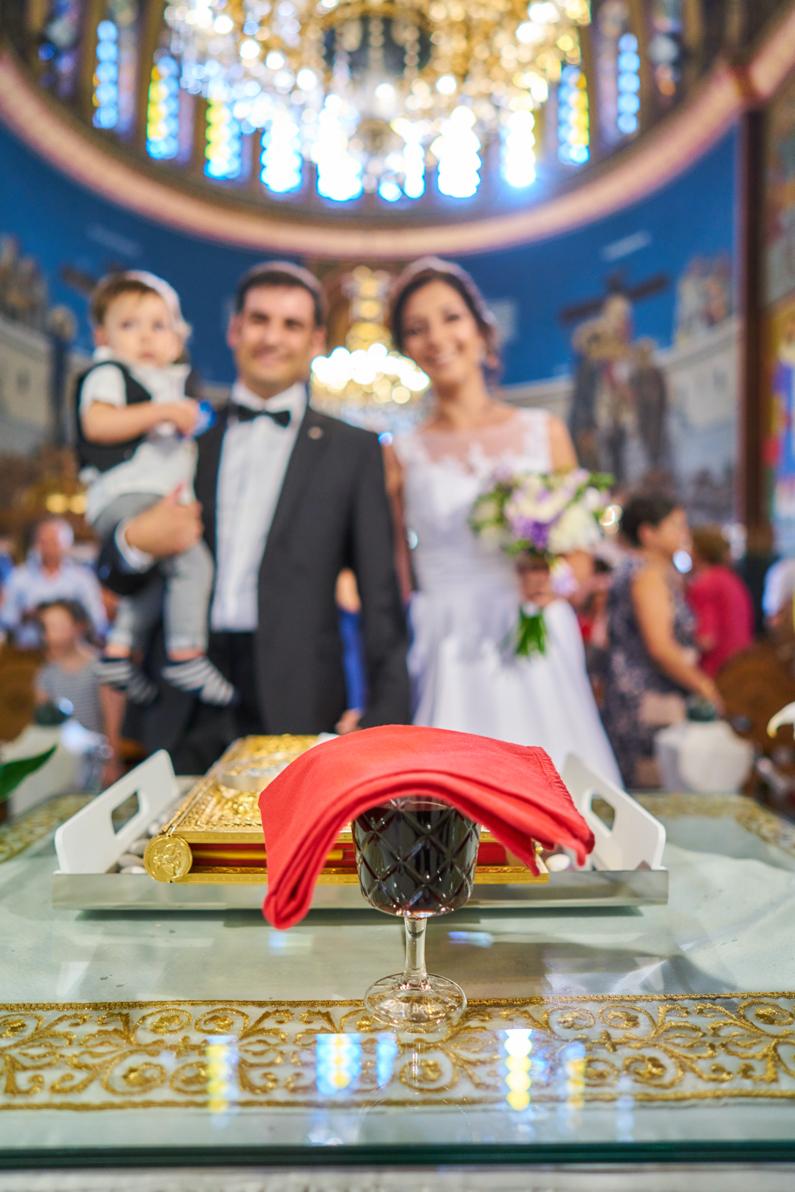 Γαμος και Βαπτιση στον Ιερο Ναο Αγιων Κωνσταντινου και Ελενης Γλυφαδας ...